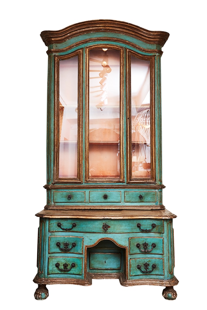 Furniture and Artworks From Bronte House and Wattle Ridge Farm The ...