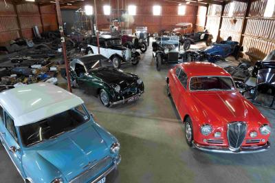 Classic & Vintage Automobiles - Featuring the vast Brownbill collection ...